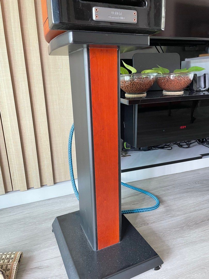 Usher Dancer Mini-X Diamond, Audio, Soundbars, Speakers & Amplifiers on ...