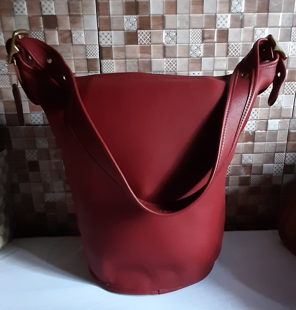 DECEMBER SALE!!! 20%OFF Vintage Coach Duffle Sac in Red, Luxury, Bags ...