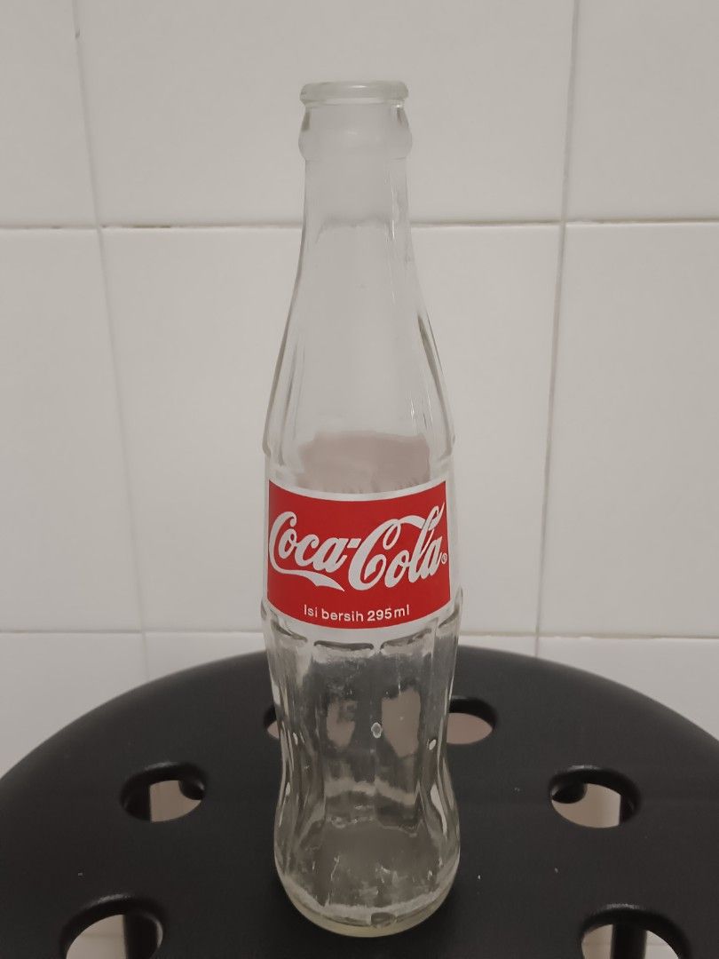 Vintage Gelas kaca, Hobbies & Toys, Collectibles & Memorabilia, Vintage Collectibles on Carousell