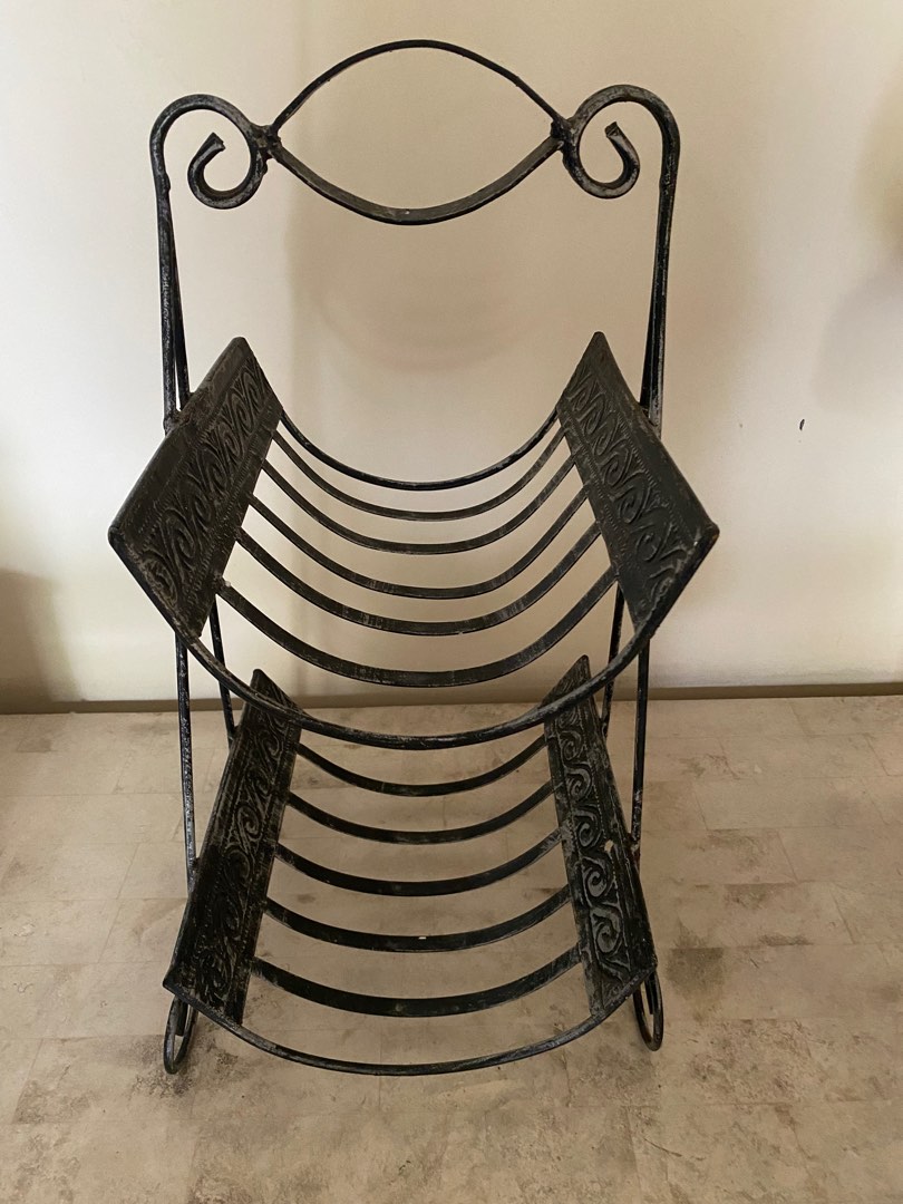 Wrought iron display stand, Furniture & Home Living, Home Decor, Vases ...