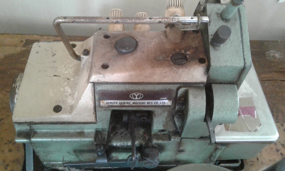 Yamato Edging and Singer Sewing machine set, Hobbies & Toys, Stationary ...