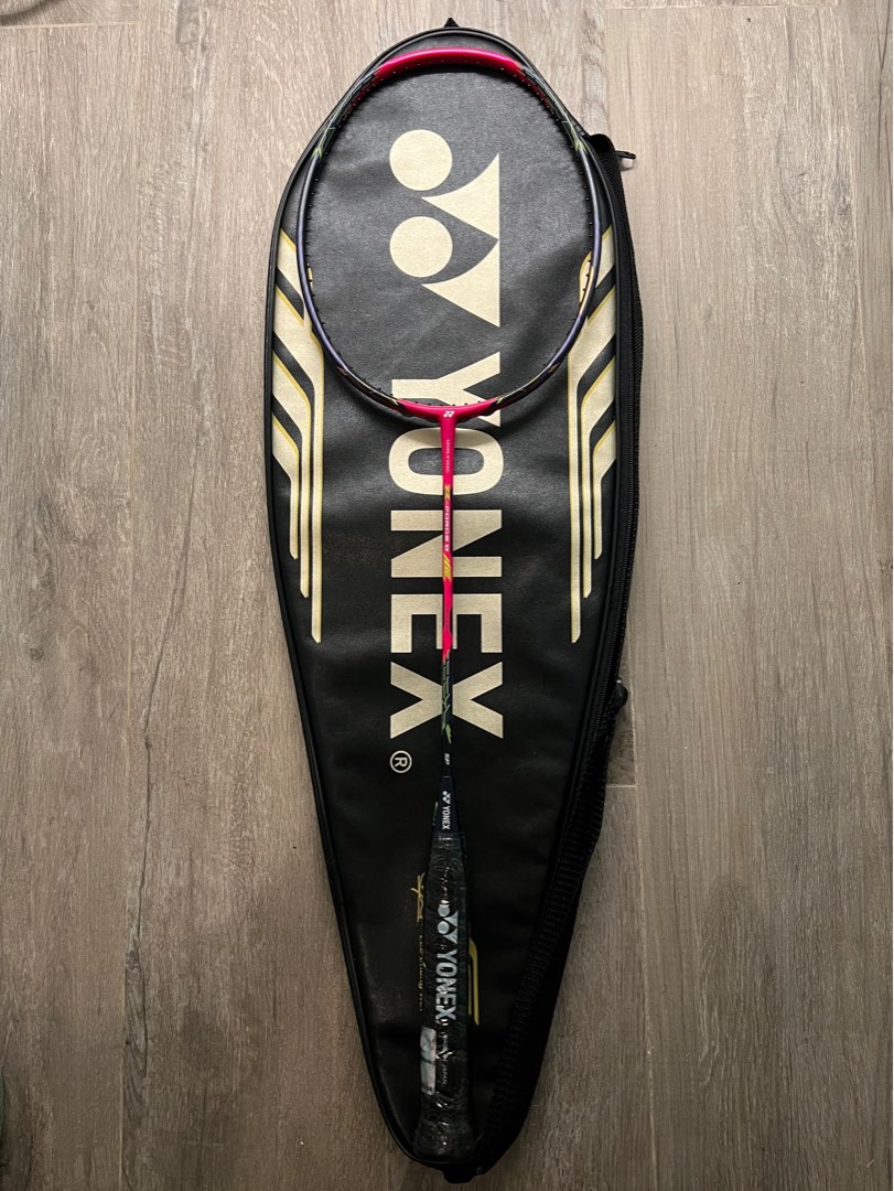 Yonex VTZF2 LCW SP, 運動產品, 運動與體育, 運動與體育 - 球拍和球類運動 - Carousell