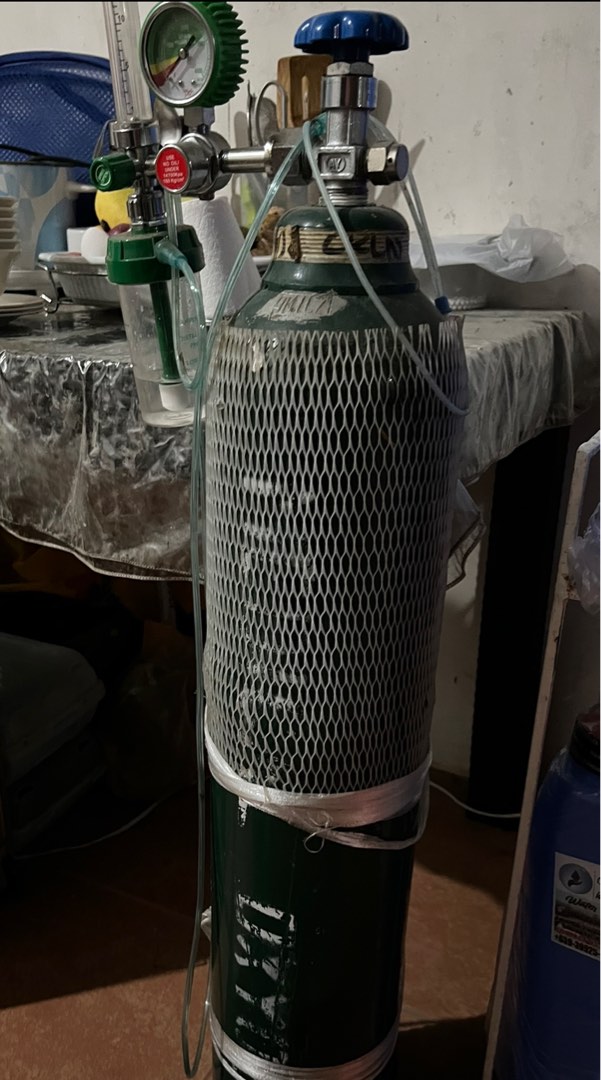 20lbs oxygen tank incl regulator, Health & Nutrition, Medical Supplies ...