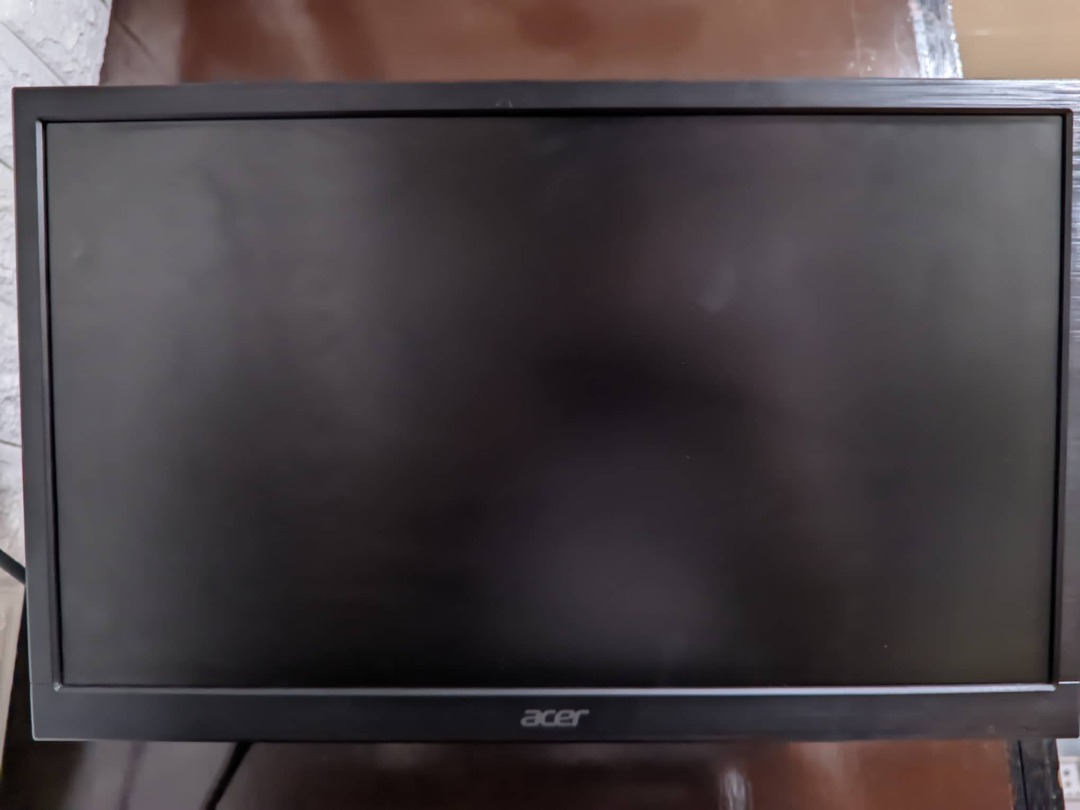 2ND HAND WIDE MONITOR 18.5, Computers & Tech, Parts & Accessories ...