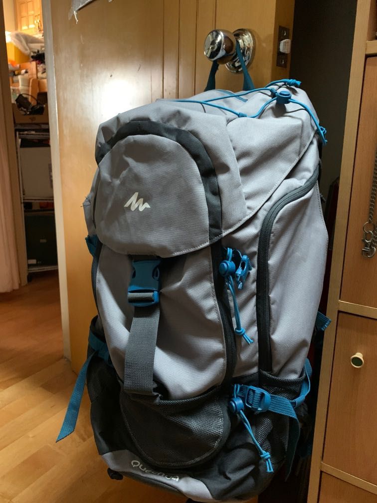 迪卡儂背囊50L兩個 Decathlon Backpack 50L for 2 (原價$249x2 = $498), 男裝, 袋, 背包 - Carousell