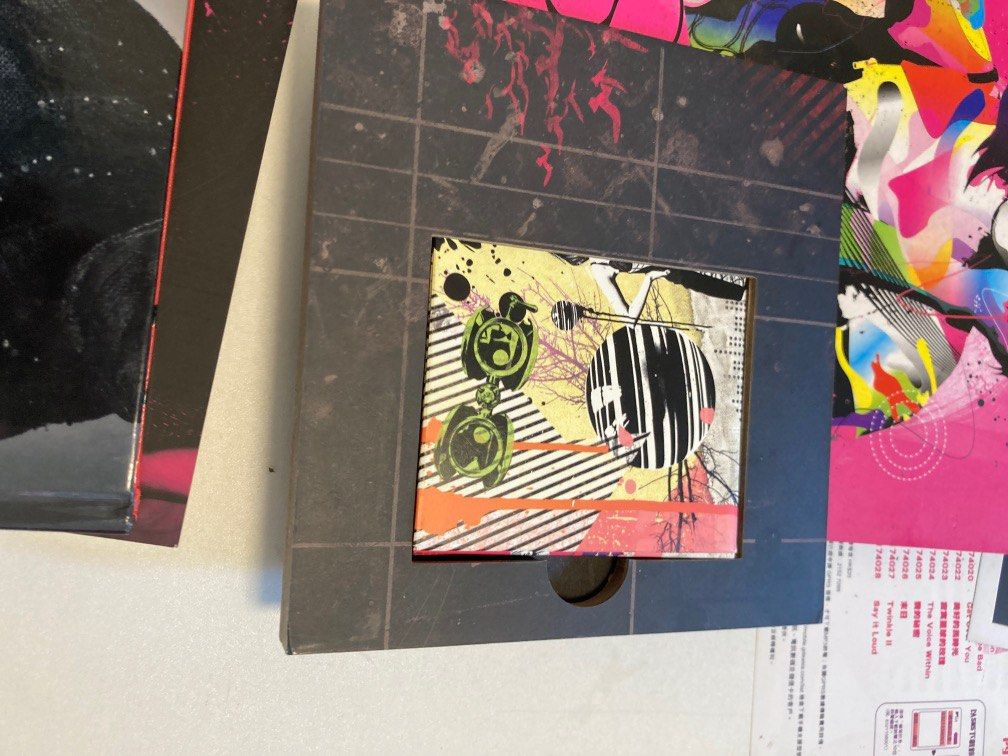 鄧紫棋 GEM MySecret CD 特別版, 興趣及遊戲, 音樂樂器 & 配件, 音樂與媒體 - CD 及 DVD - Carousell