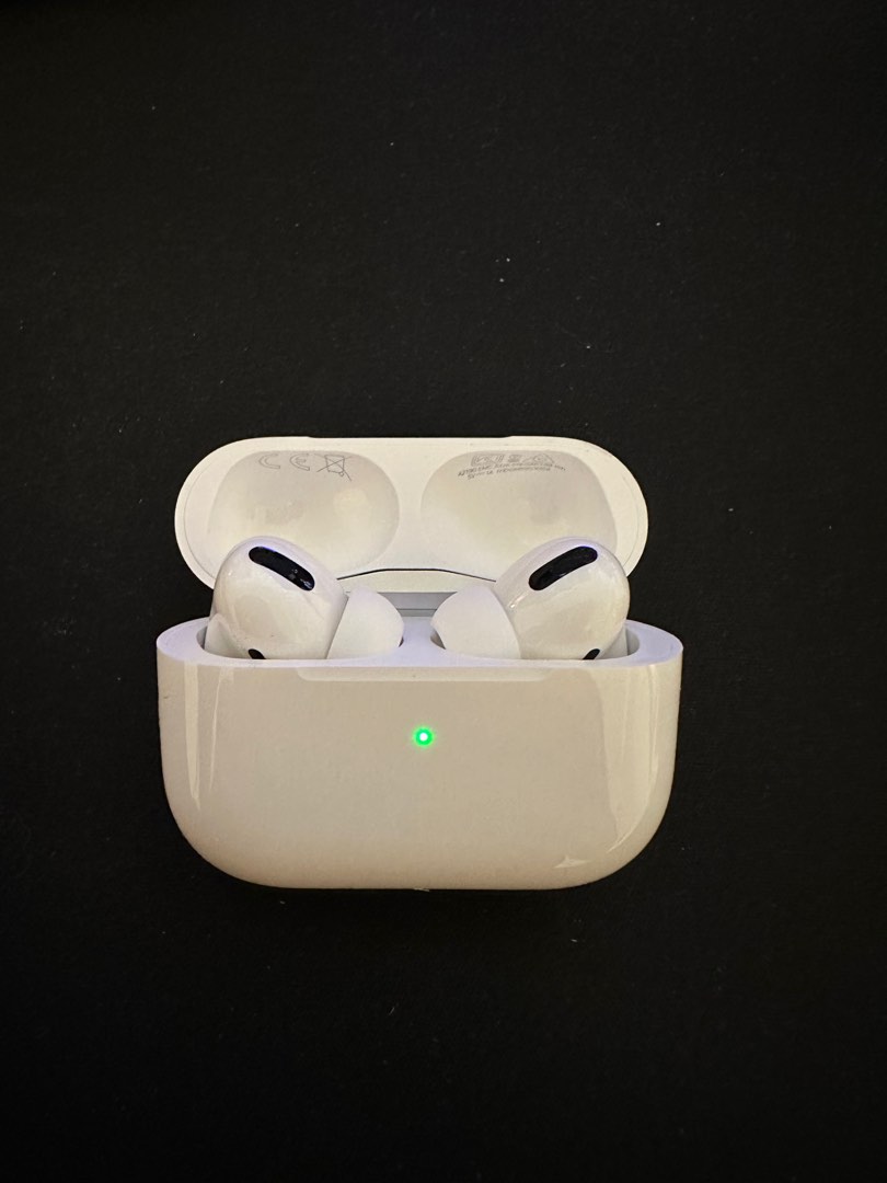 AirPods Pro (1st Gen) with MagSafe case, Audio, Earphones on Carousell
