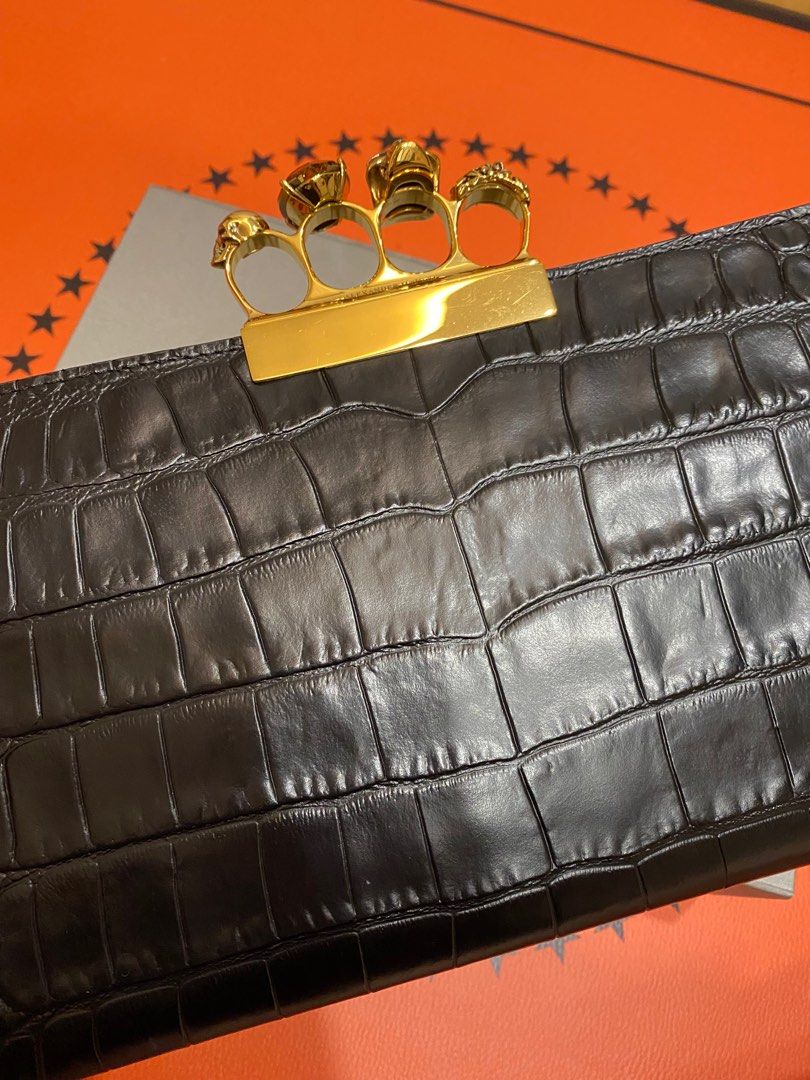 Alexandar McQueen, Women's Fashion, Bags & Wallets, Clutches on Carousell