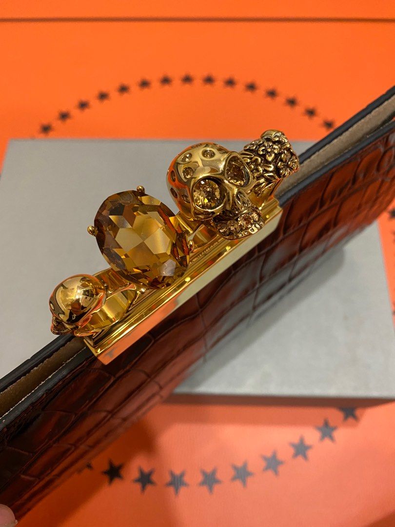 Alexandar McQueen, Women's Fashion, Bags & Wallets, Clutches on Carousell