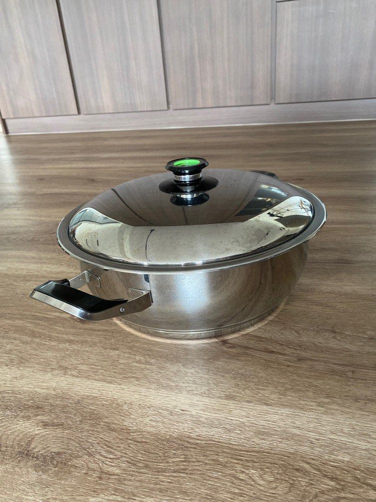 AMC 32cm Pot, Furniture & Home Living, Kitchenware & Tableware ...