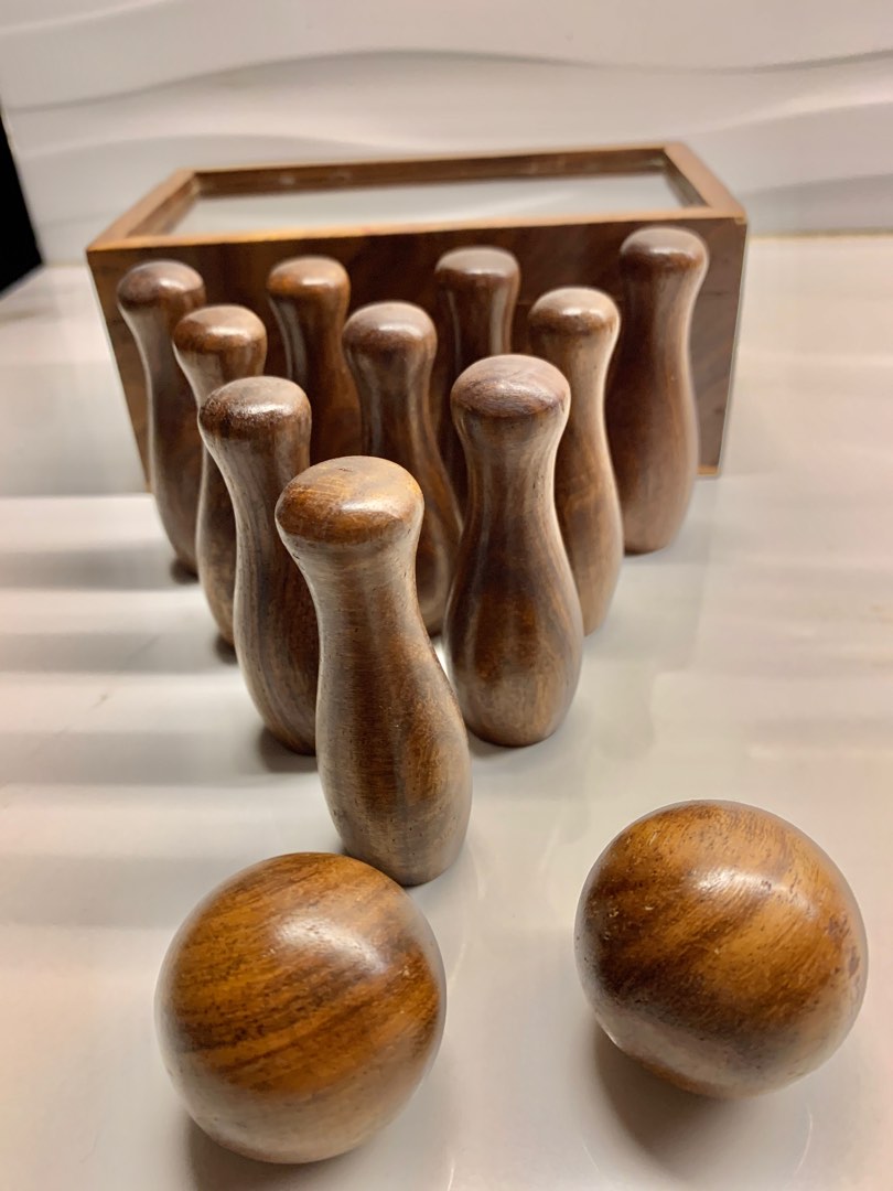 Antique Nine Pins (Skittles or Jeu de Quille) Set | AuBonMarche 1800 ...