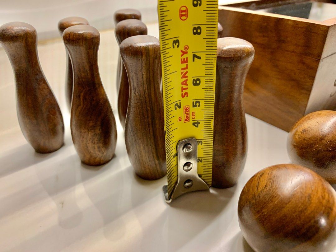 Antique Nine Pins (Skittles or Jeu de Quille) Set | AuBonMarche 1800 ...