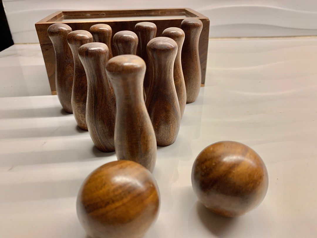 Antique Nine Pins (Skittles or Jeu de Quille) Set | AuBonMarche 1800 ...