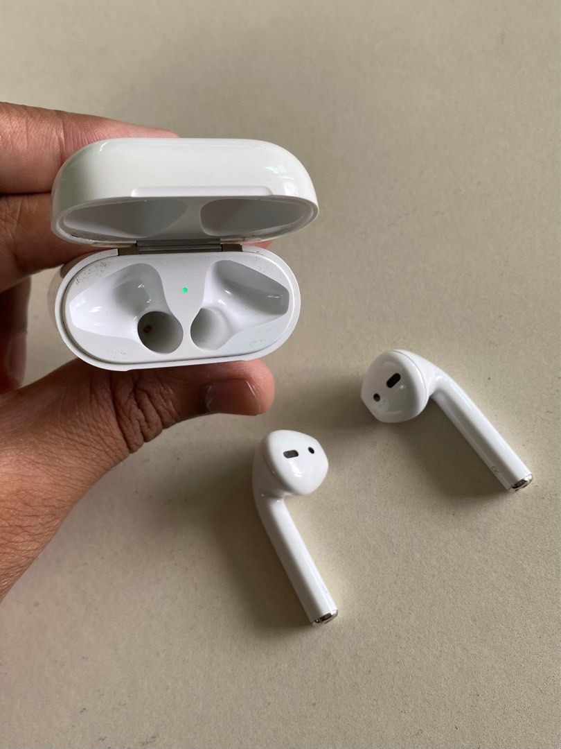 Apple AirPods gen1, Audio, Earphones on Carousell
