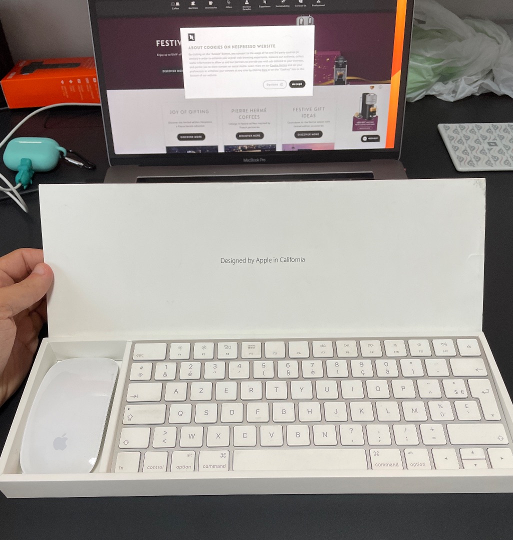 Apple Magic Keyboard AZERTY (French) and Mouse, Computers & Tech, Parts ...