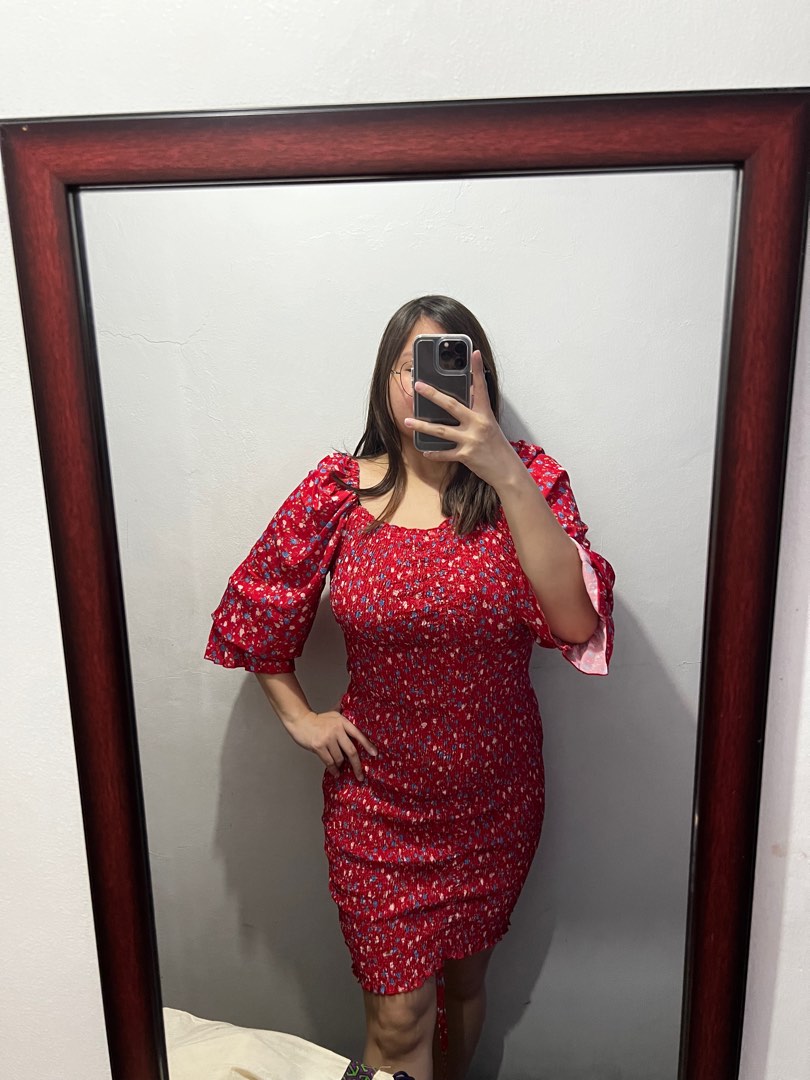 BloomChic Full Smock Dress, Women's Fashion, Dresses & Sets, Dresses on ...