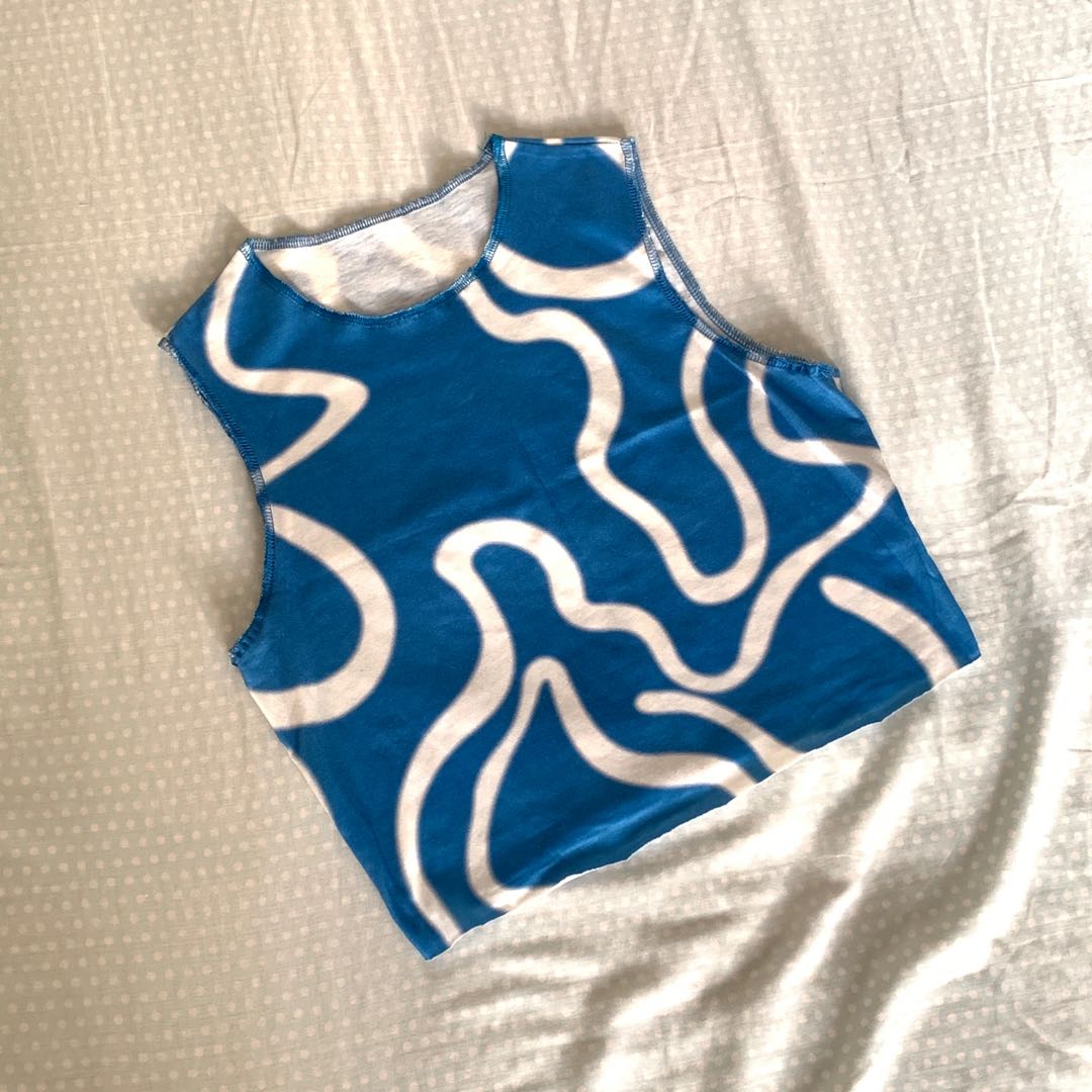 blue abstract pinterest crop top, Women's Fashion, Tops, Sleeveless on ...