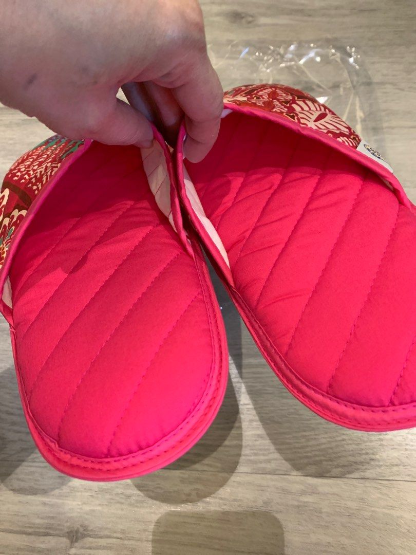 Brand New Naraya Batik Slippers, Women's Fashion, Footwear, Flipflops ...