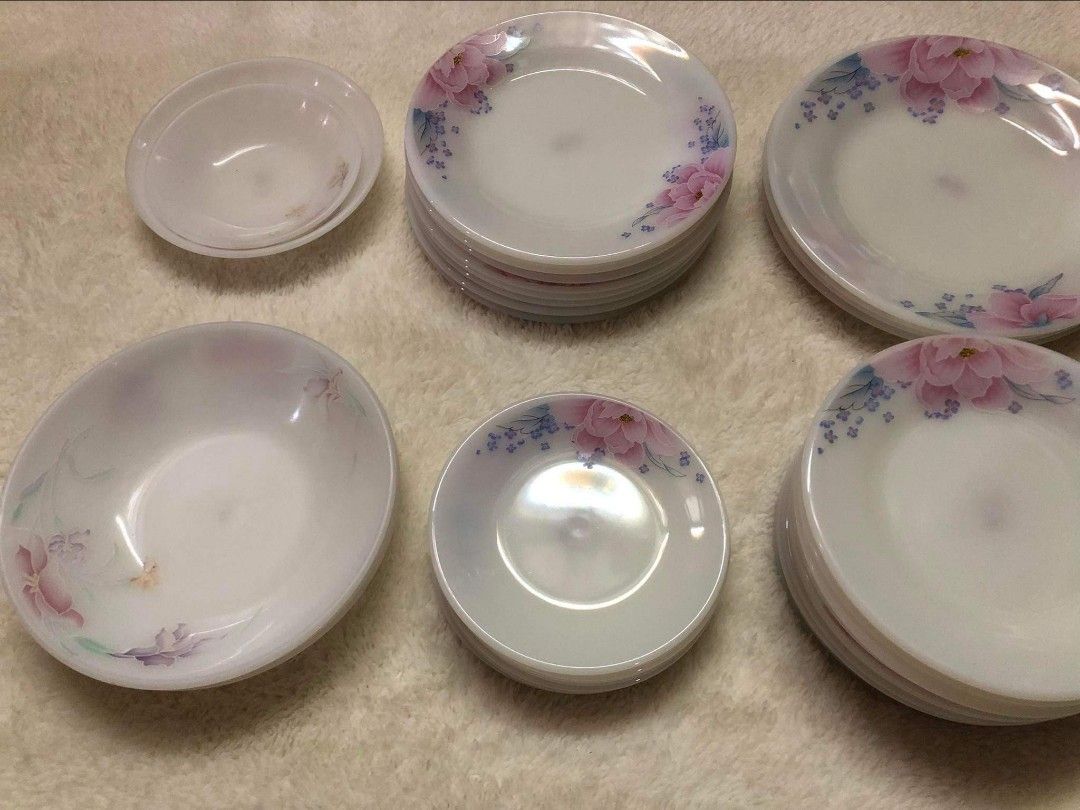 Bundled korean surplus plates, Furniture & Home Living, Kitchenware ...