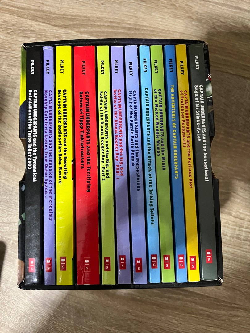 Captain underpants full set, Hobbies & Toys, Books & Magazines ...