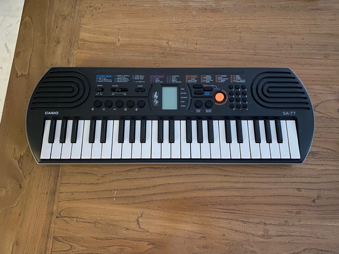 Casio SA77 personal keyboard, Hobbies & Toys, Music & Media, Musical ...