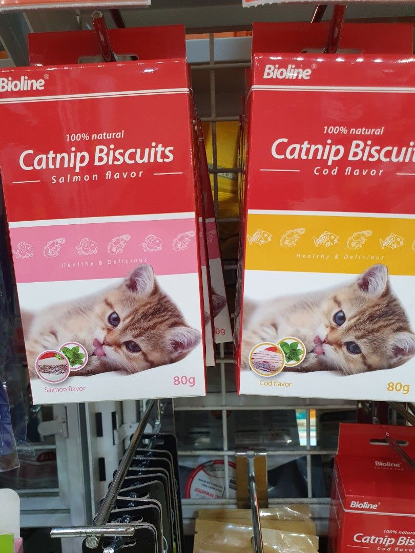 Catnip Biscuits 2 flavors, Pet Supplies, Pet Food on Carousell