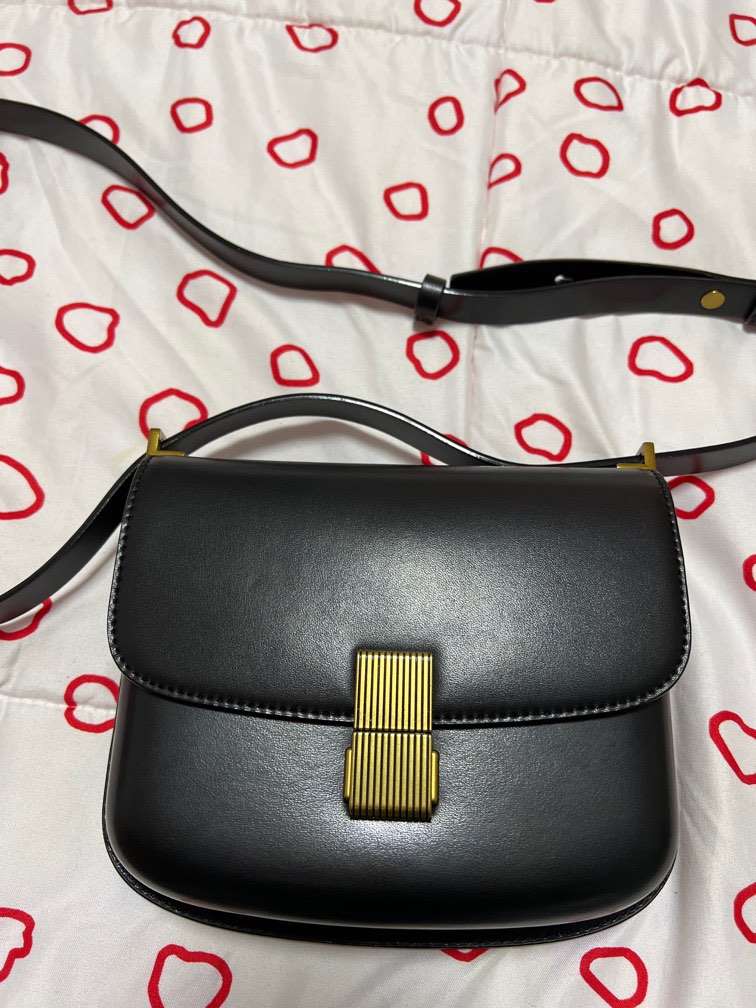 Charles and Keith crossbody bag, Women's Fashion, Bags & Wallets, Cross-body Bags on Carousell