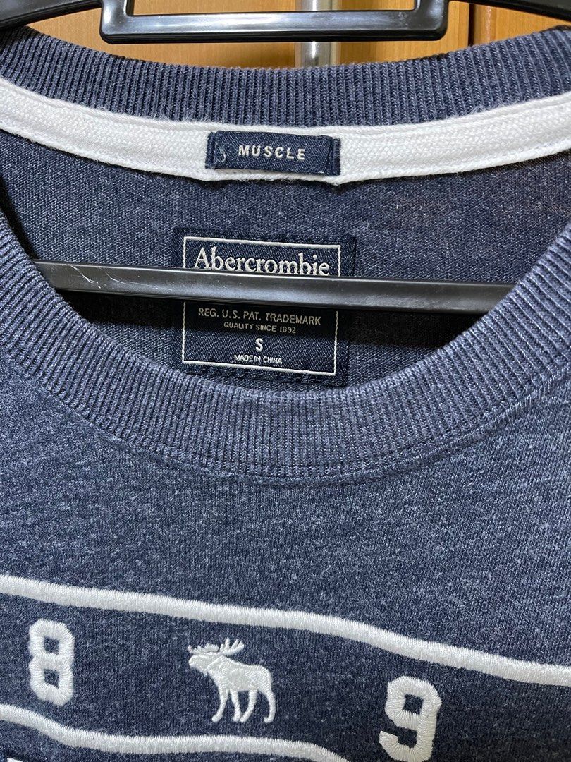 Classic A&F Muscle Fit Tee, Men's Fashion, Tops & Sets, Tshirts & Polo ...