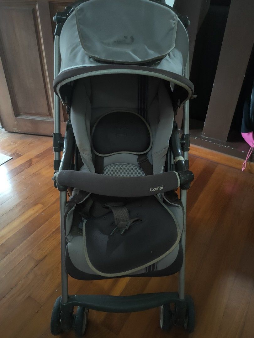 Combi Stroller & Toys r Us Stroller, Babies & Kids, Going Out ...