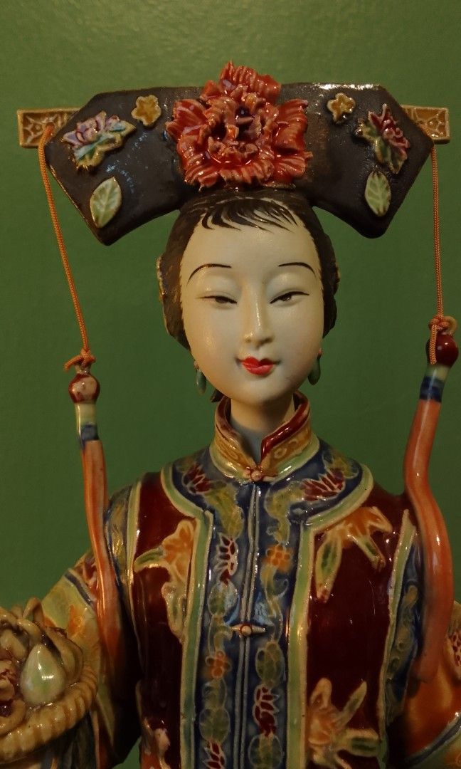 Concubine - Chinese Ceramic Woman Figurine Ancient Qing, Hobbies & Toys ...