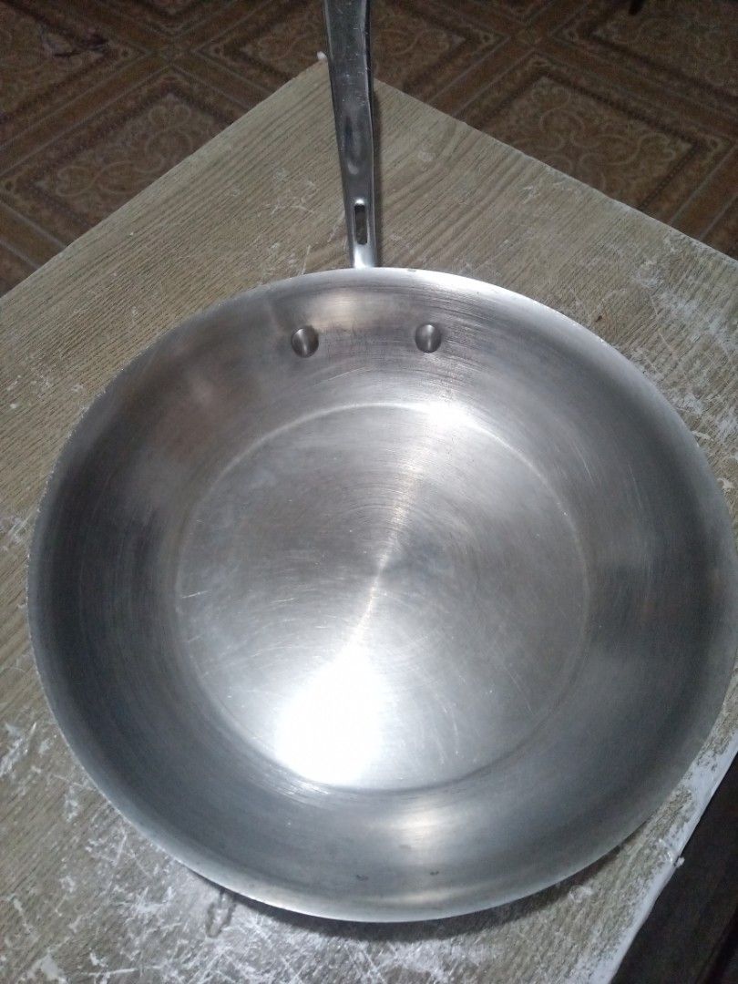 EMERIL STAINLESS FRYING PAN, TV & Home Appliances, Kitchen Appliances ...