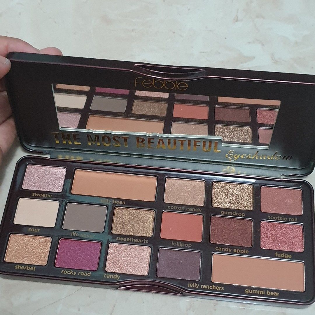 Febble The Most Beautiful Eyeshadow, Kesehatan & Kecantikan, Rias Wajah ...