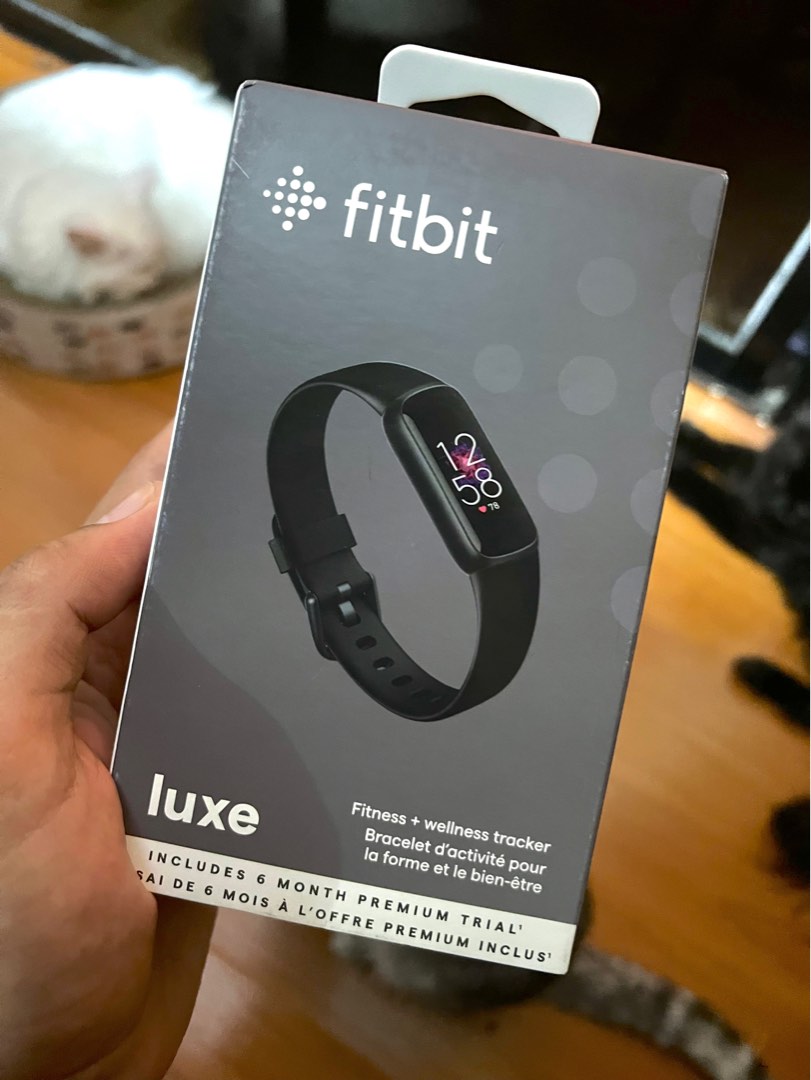 Fitbit Luxe Black BRAND NEW, Mobile Phones & Gadgets, Wearables & Smart ...