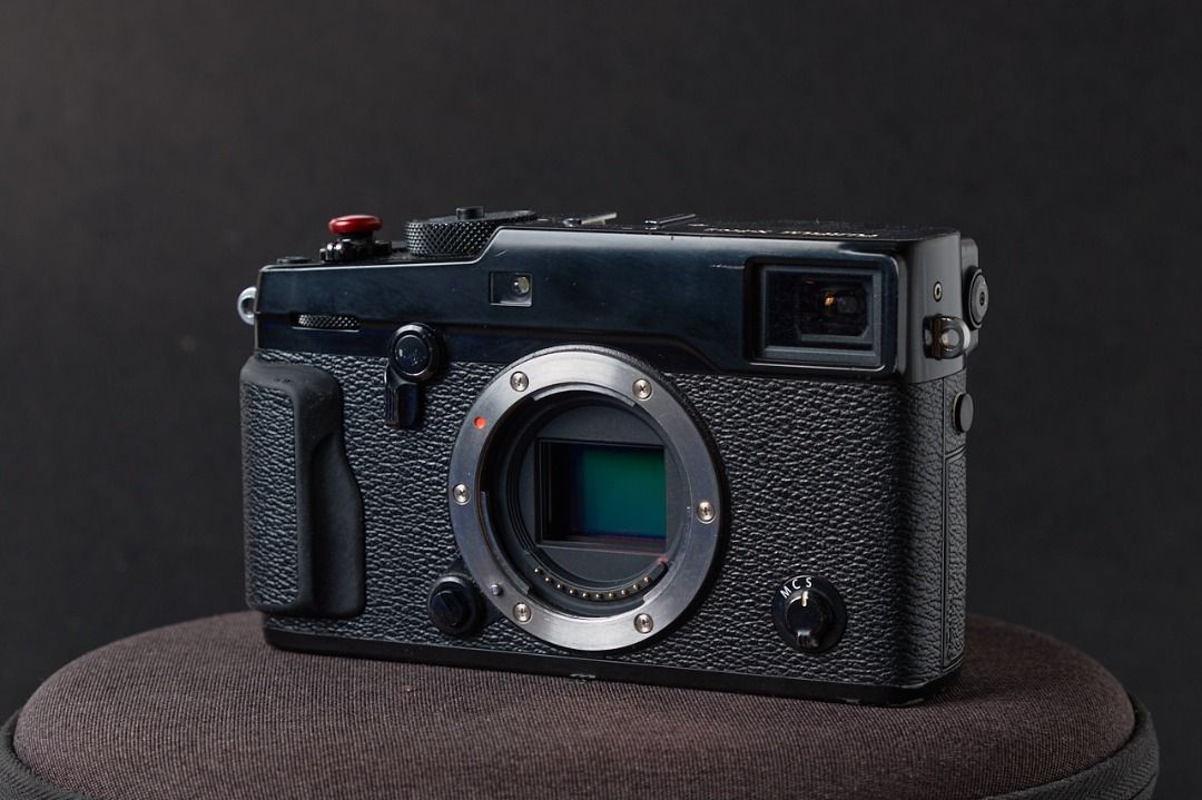 Fujifilm X-Pro2 mirrorless camera, Photography, Cameras on Carousell