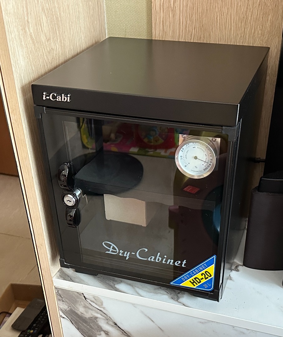 i-Cabi Dry Cabinet (20L), Photography, Photography Accessories, Dry Boxes & Cabinets on Carousell