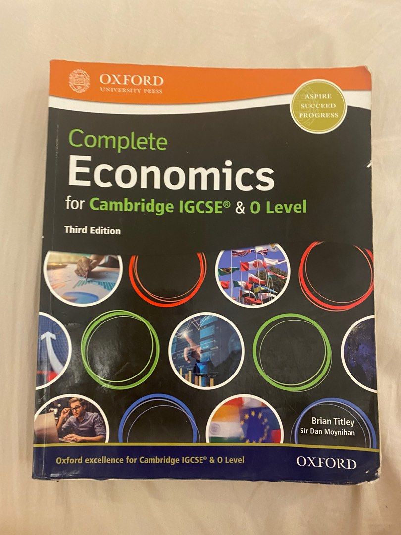 IGCSE and O Level Complete Economics (3rd Edition), Hobbies & Toys ...