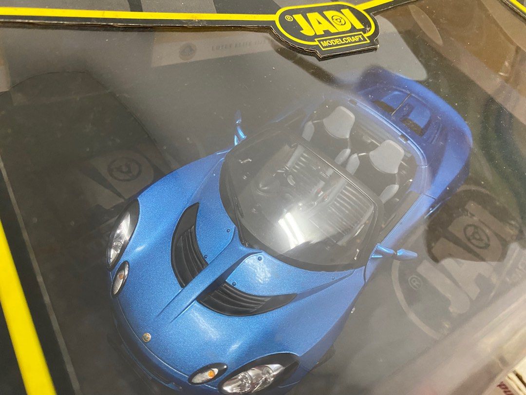 Jadi Lotus Elise 111S 2002 - Laser Blue Metallic (1:18 scale), Hobbies ...