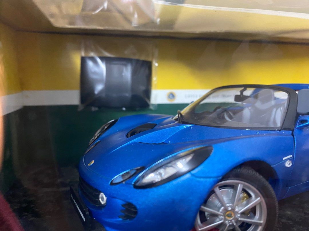 Jadi Lotus Elise 111S 2002 - Laser Blue Metallic (1:18 scale), Hobbies ...