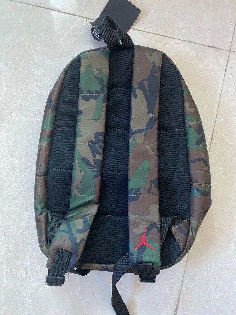 Jordan Quilted Backpack Camo, 男裝, 袋, 背包 - Carousell