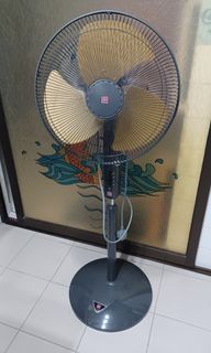 Kdk stand fan, Furniture & Home Living, Lighting & Fans, Fans on Carousell