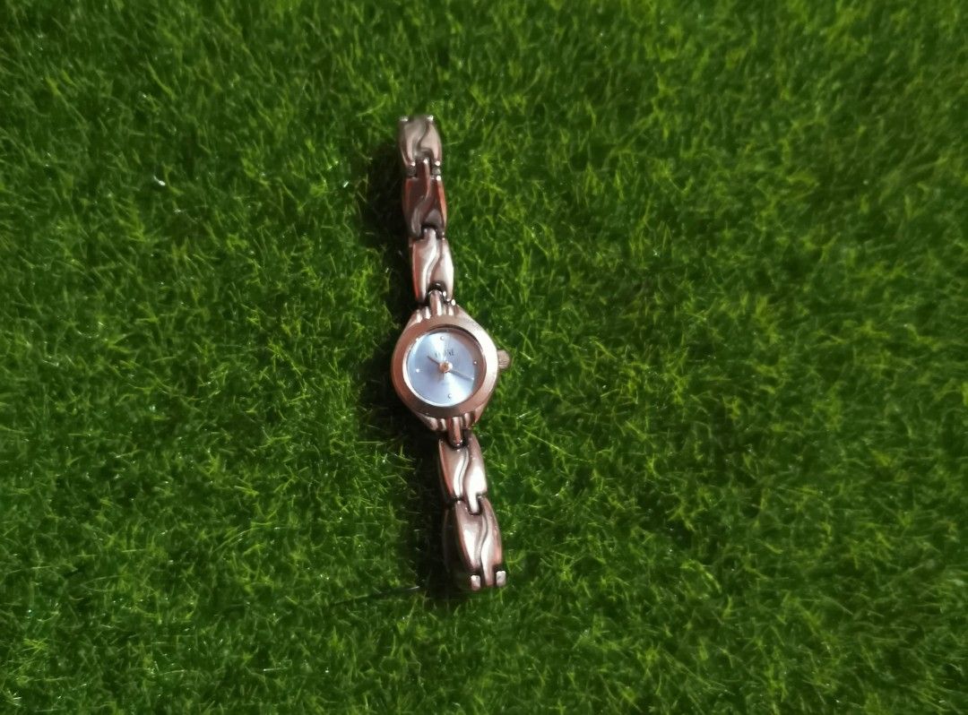 KRONE QUARTZ WATCH JAPAN, Women's Fashion, Watches & Accessories ...