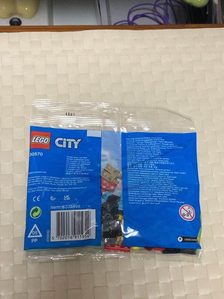 lego city 30570 - wildlife rescue hovercraft, Hobbies & Toys, Toys ...