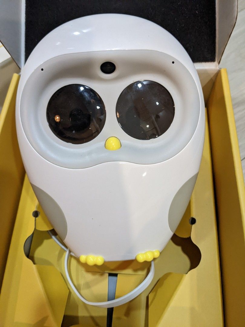 Luka Reading Robot, Hobbies & Toys, Toys & Games on Carousell