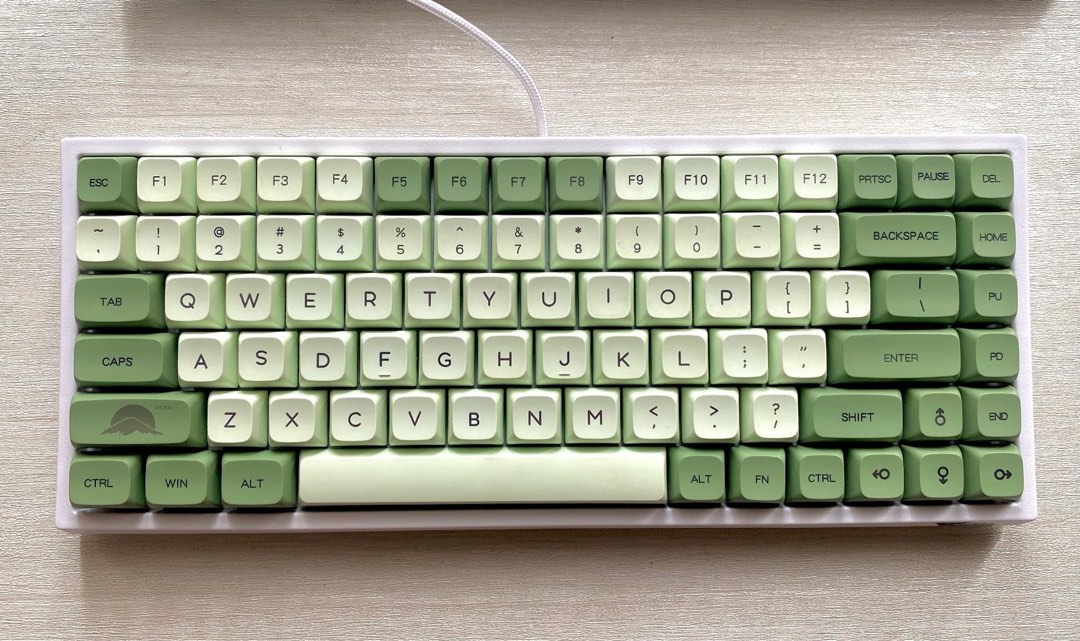 Mechanical keyboard vortex vx8, Elektronik, Bagian Komputer & Aksesoris ...