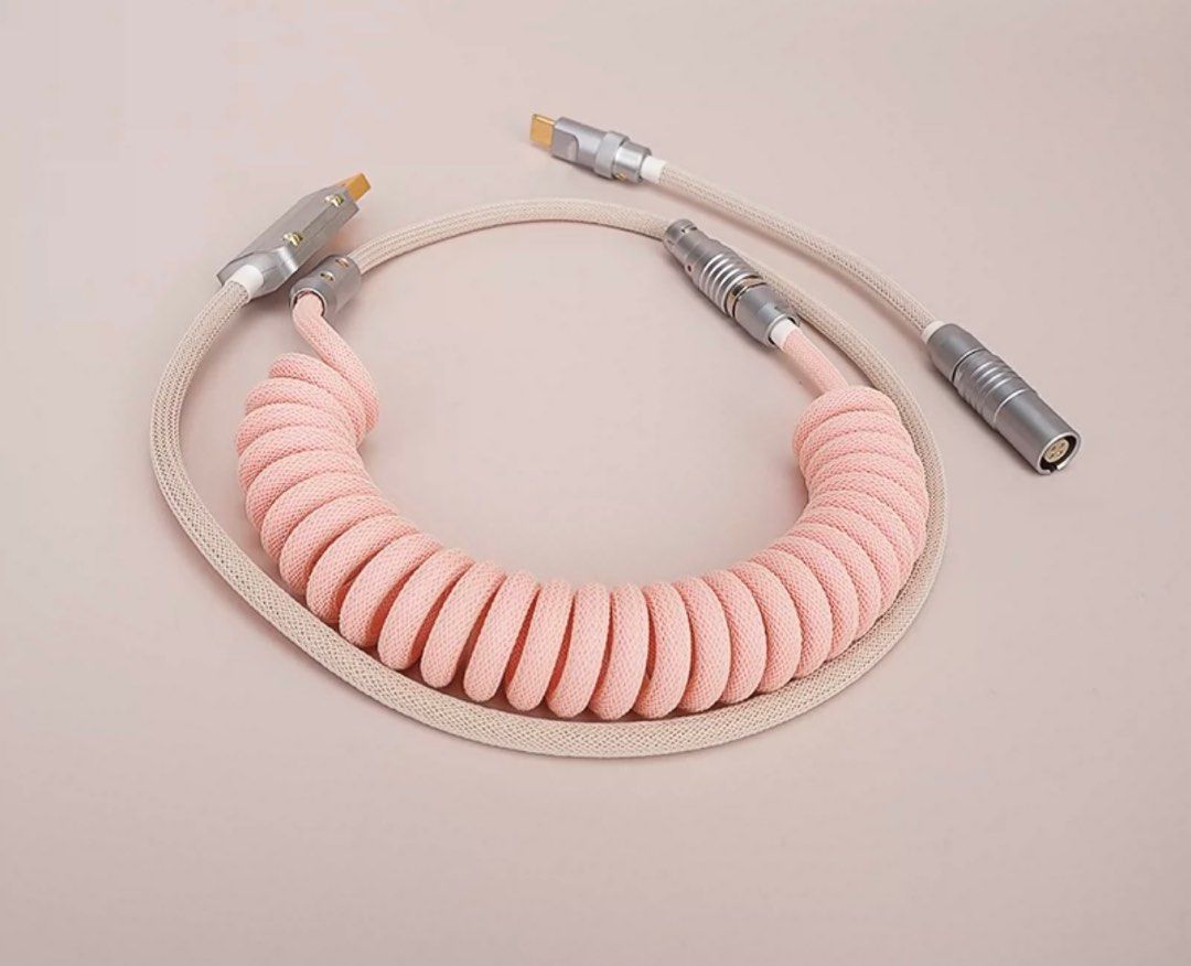 Melgeek Pink mojo 60 including cable, Computers & Tech, Parts ...