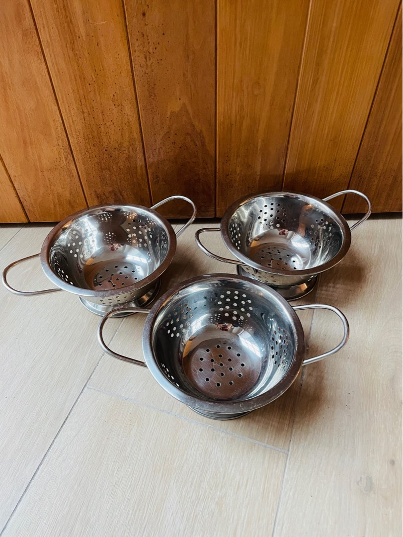 Mini colander with handle (set of 3), Furniture & Home Living ...
