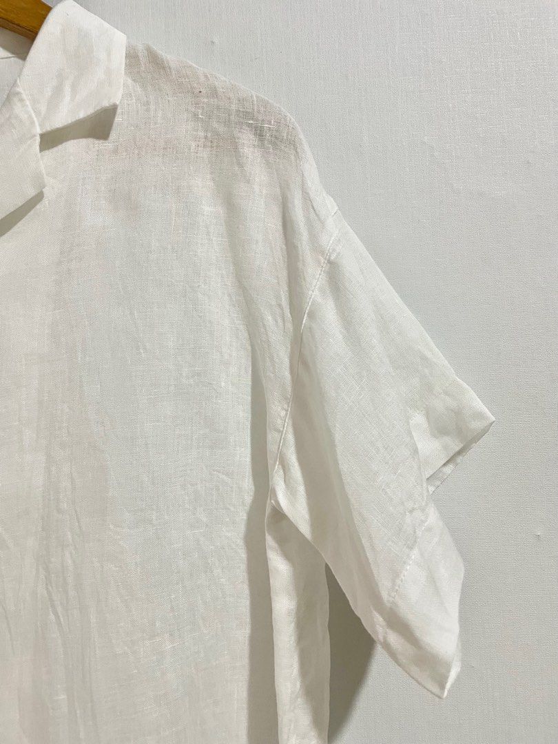 Muji white linen boxy top, Women's Fashion, Tops, Shirts on Carousell