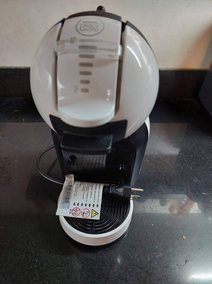 Nestle Dolce Gusto Coffee Maker, TV & Home Appliances, Kitchen ...
