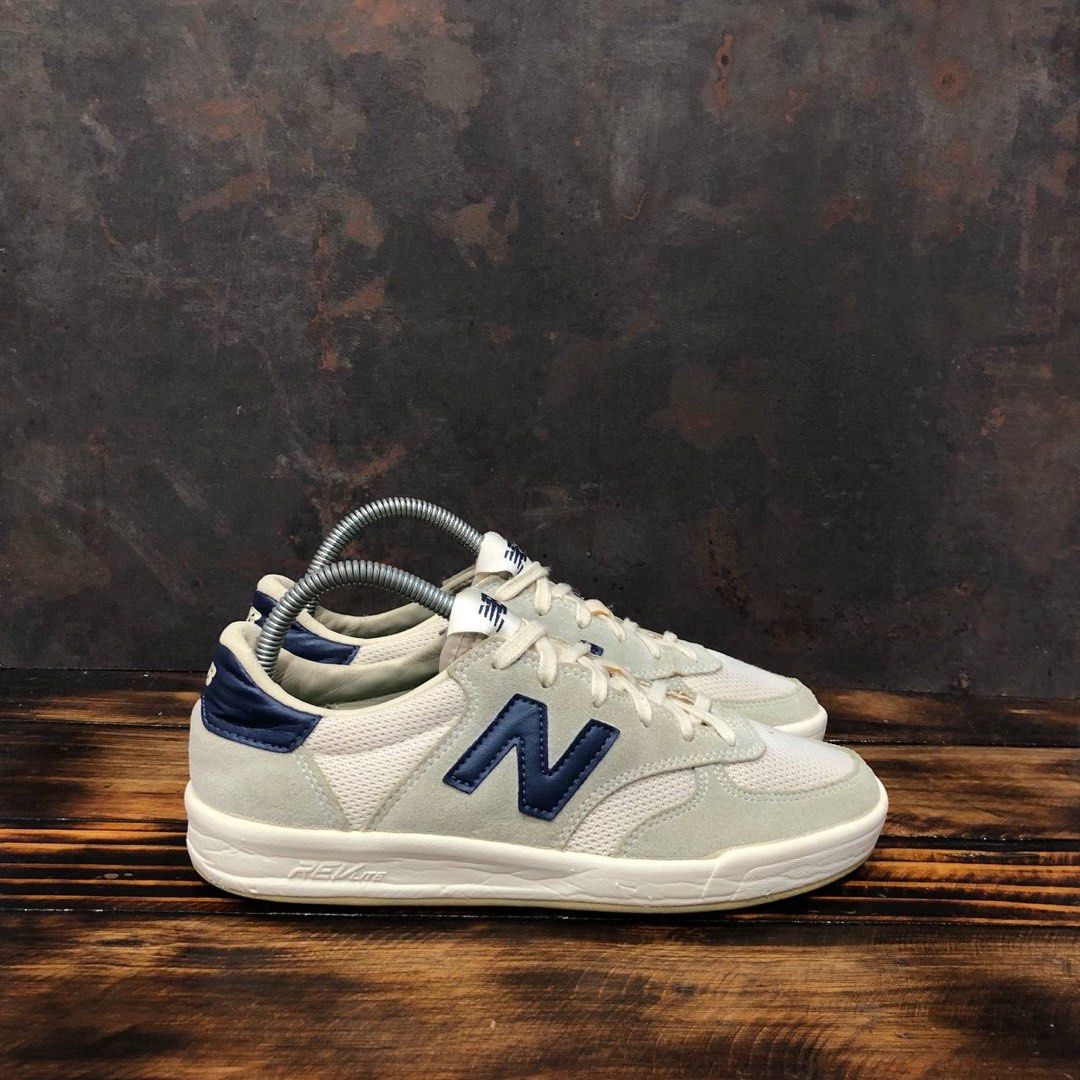 New balance 300, Men's Fashion, Footwear, Sneakers on Carousell