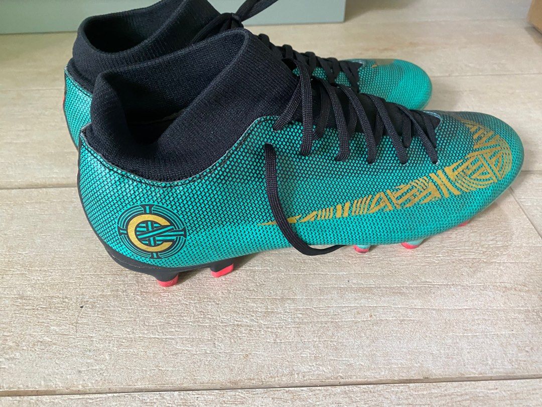 nike mecurial cr7, Sports Equipment, Sports & Games, Racket & Ball ...